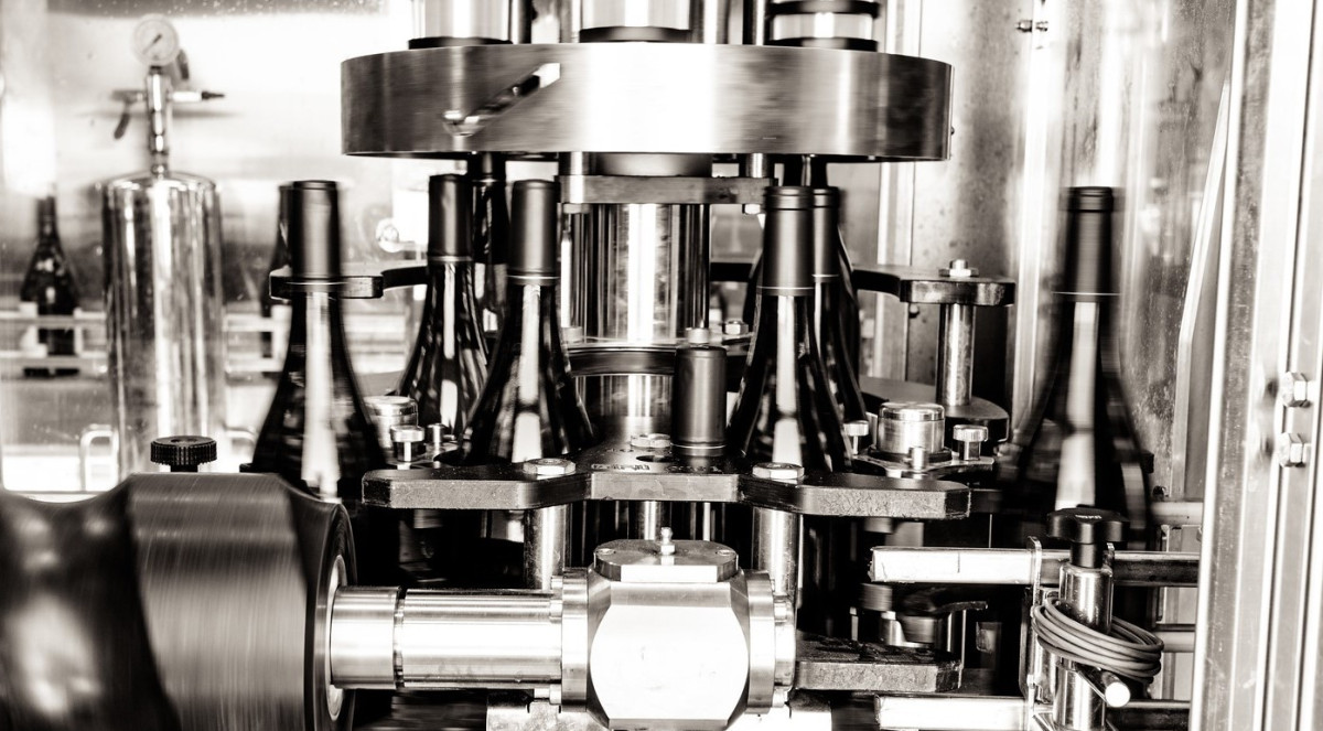 Phase 2 Cellars | Your Vineyard to Bottle Solution
